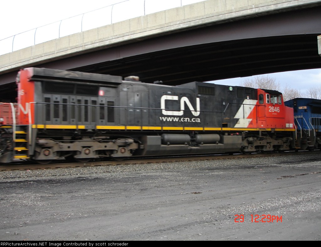 CN 2646 makes a nice appearance WB on the CSX Q293